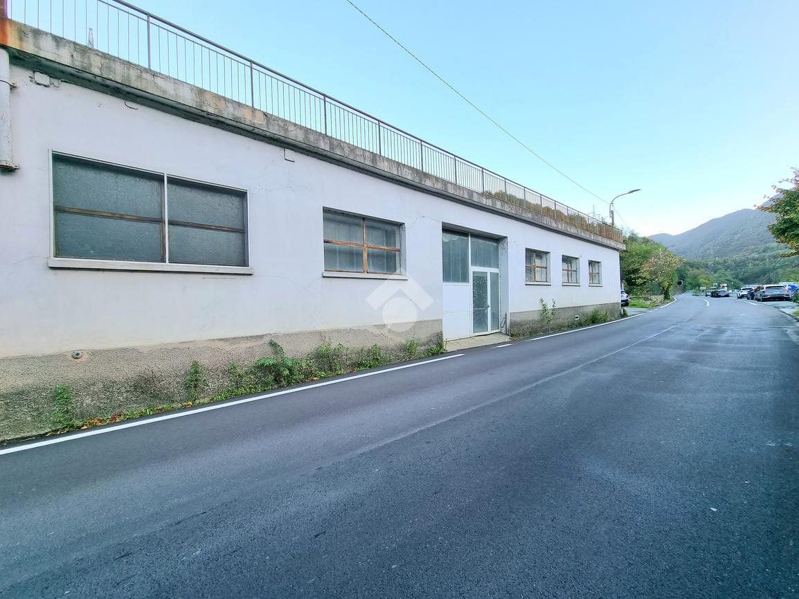 Capannone in affitto a Rossiglione