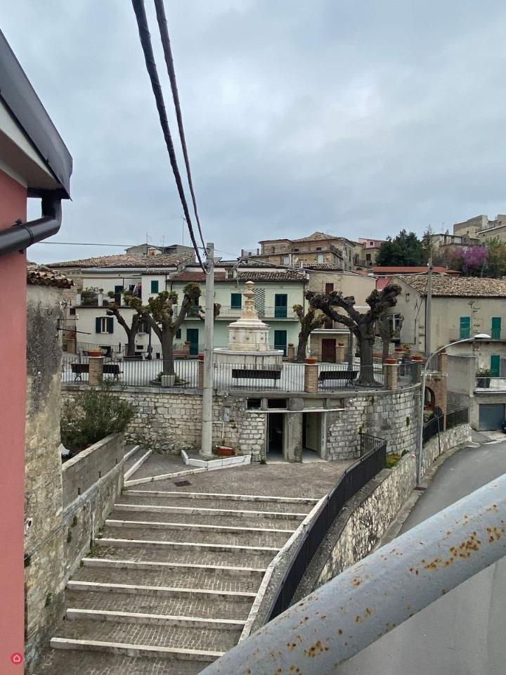 Appartamento in vendita a Archi