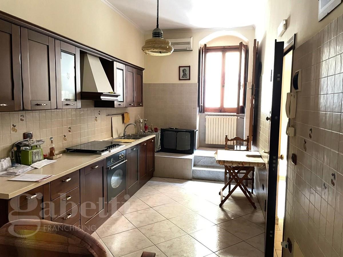 Palazzo in vendita a Barletta