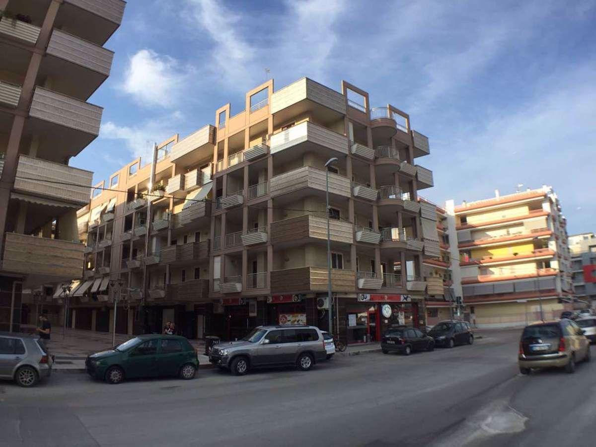 Box in vendita a Barletta