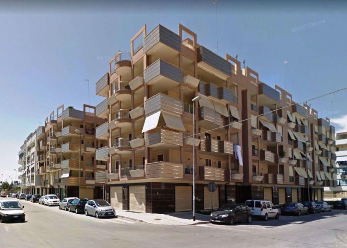 Box in vendita a Barletta