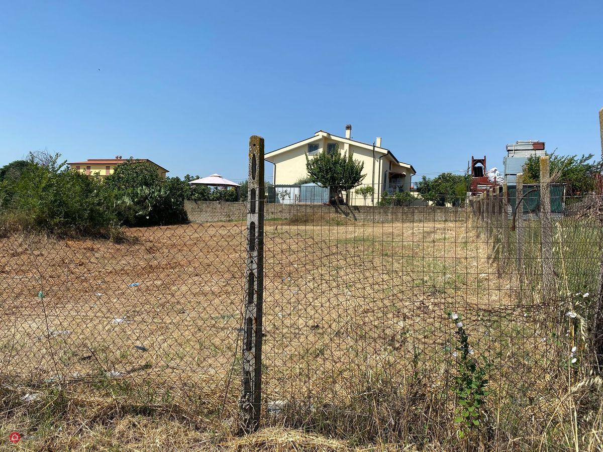 Terreno agricolo in vendita a Roma