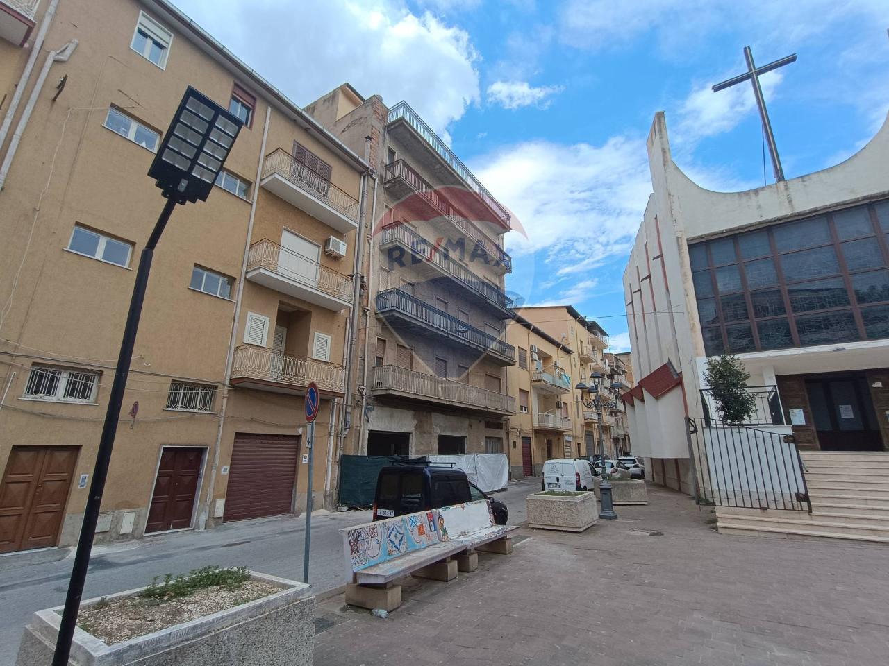 Appartamento in vendita a Favara