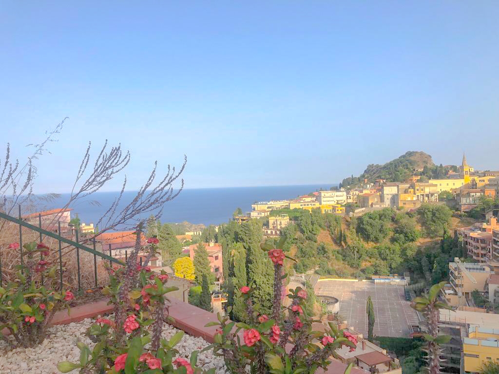 Appartamento in vendita a Taormina