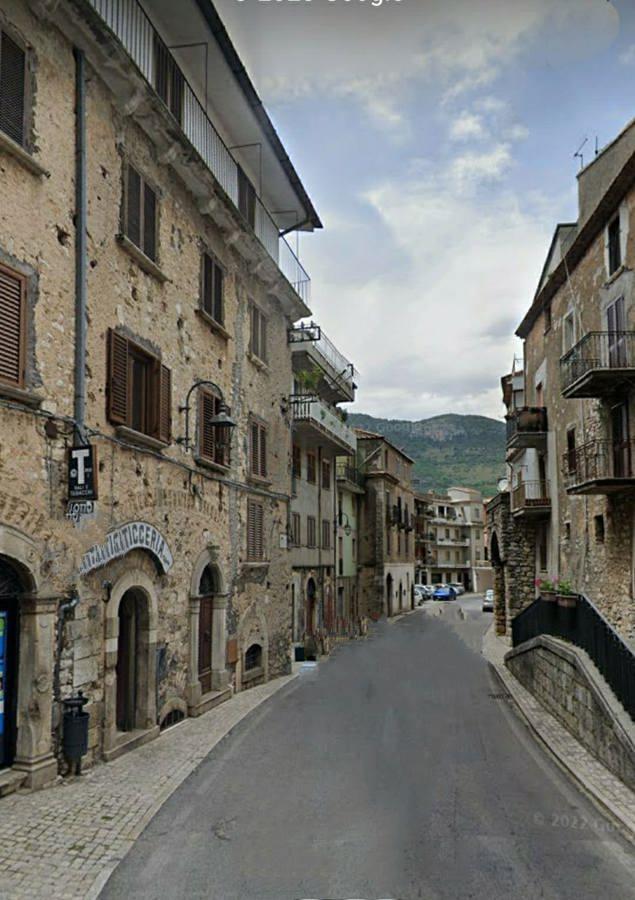 Appartamento in vendita a Vallecorsa