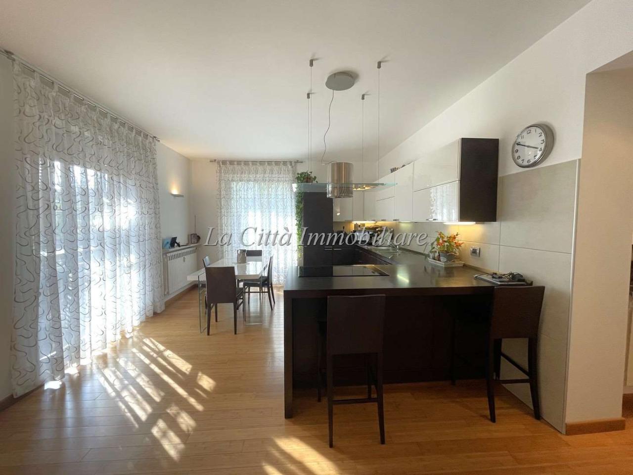 Appartamento in vendita a Novara