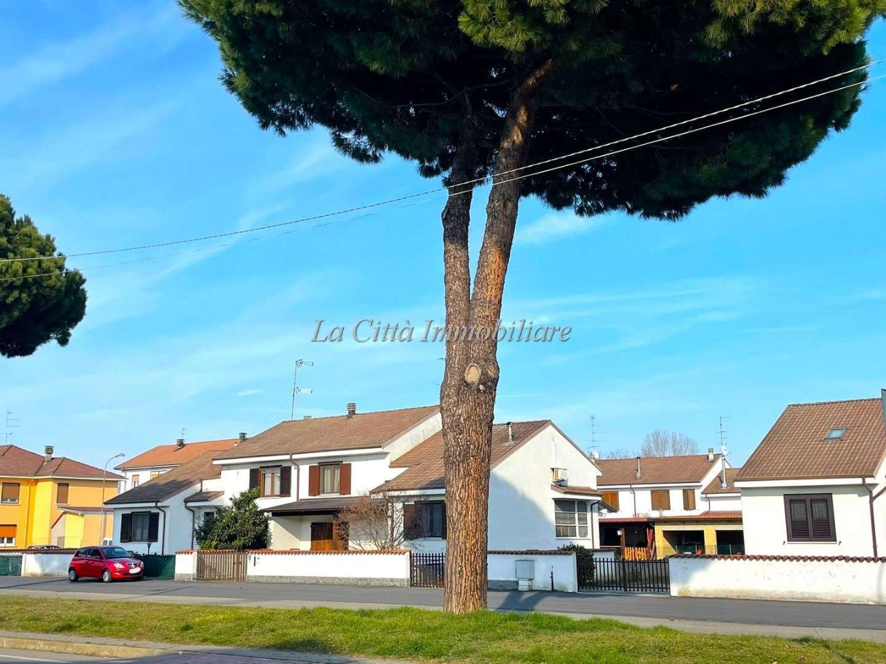 Villa a schiera in vendita a Casalbeltrame