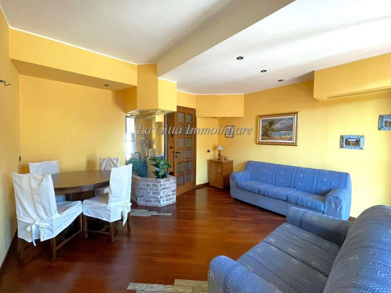 Appartamento in vendita a Novara