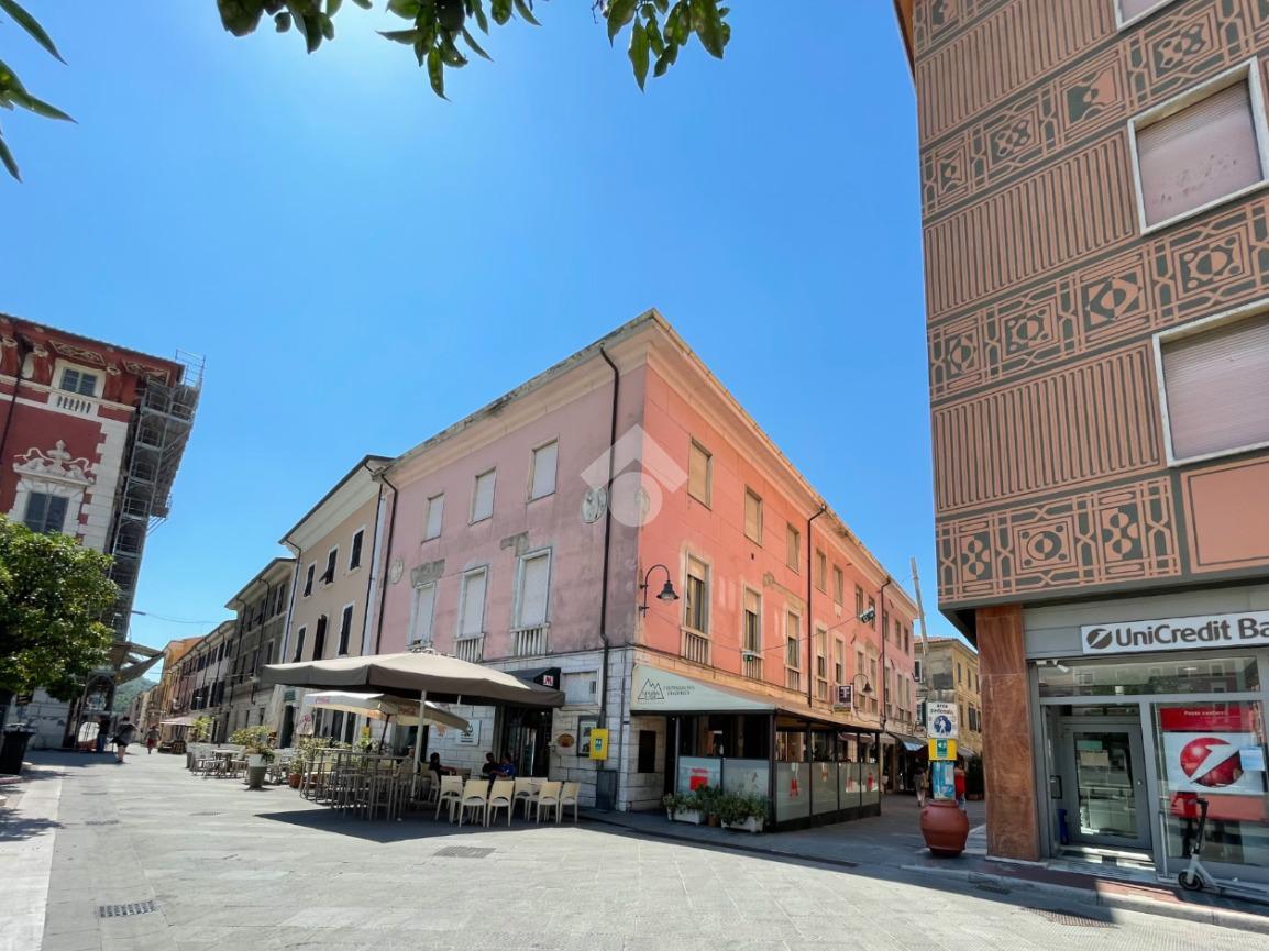 Appartamento in vendita a Massa