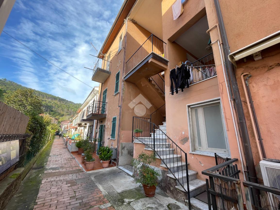 Appartamento in vendita a Ameglia