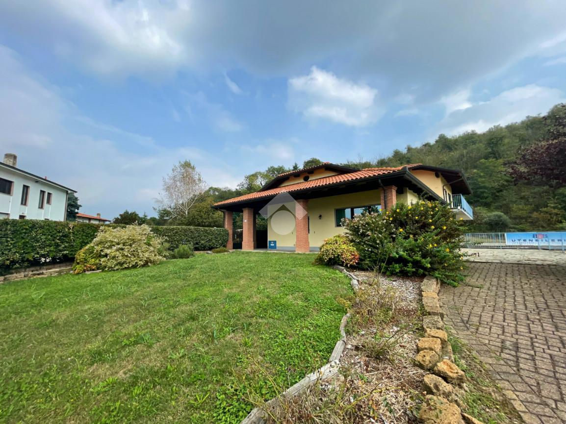 Ufficio in affitto a Pavone Canavese