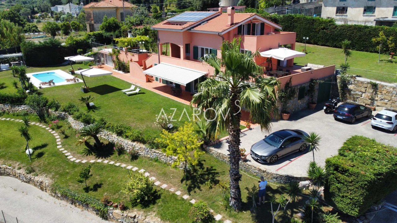 Villa in vendita a Sanremo