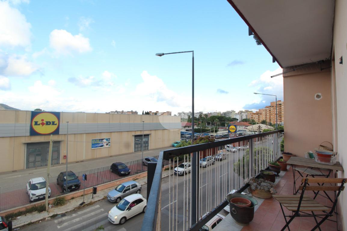 Appartamento in vendita a Palermo