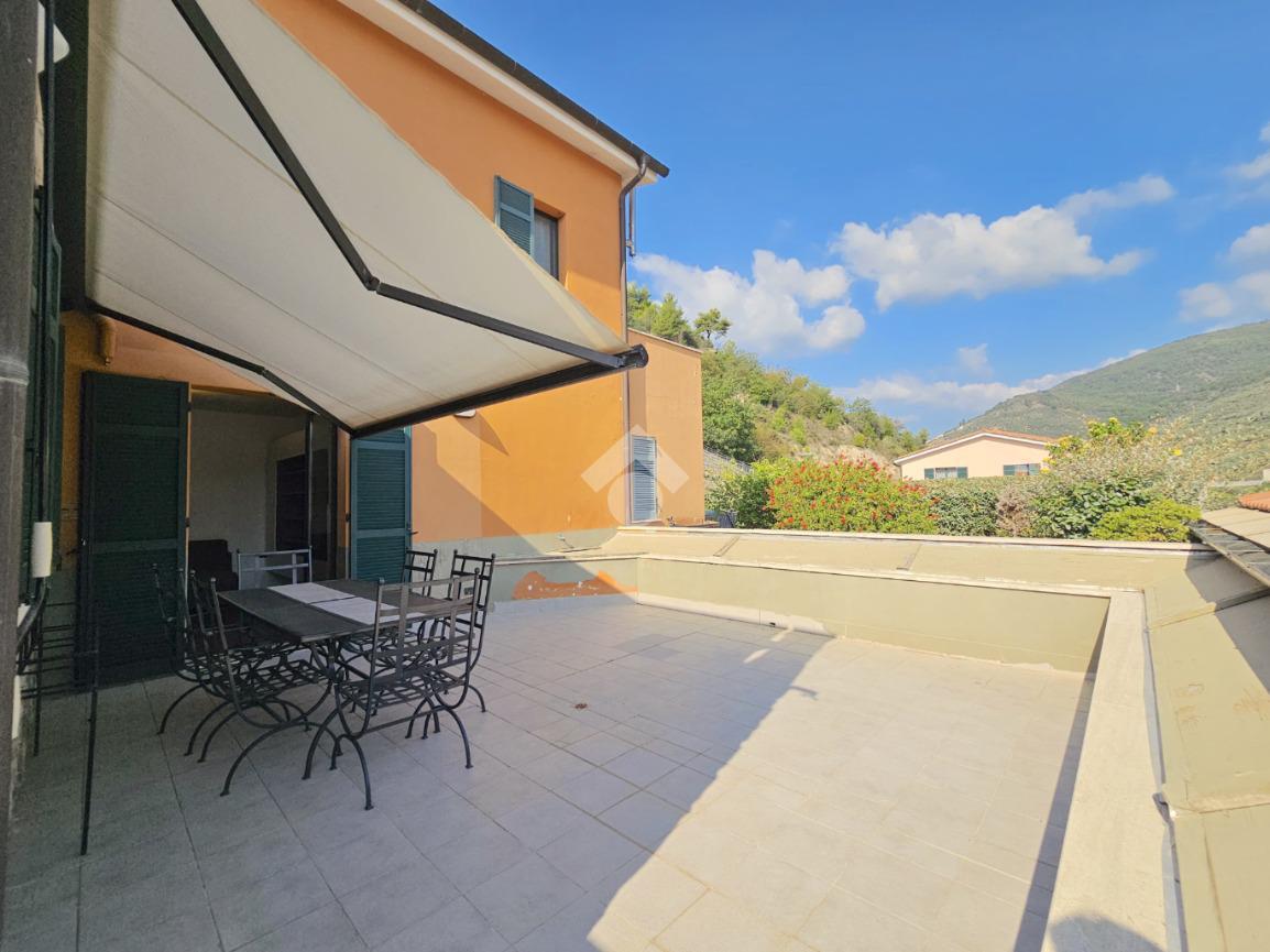 Appartamento in vendita a Castellaro