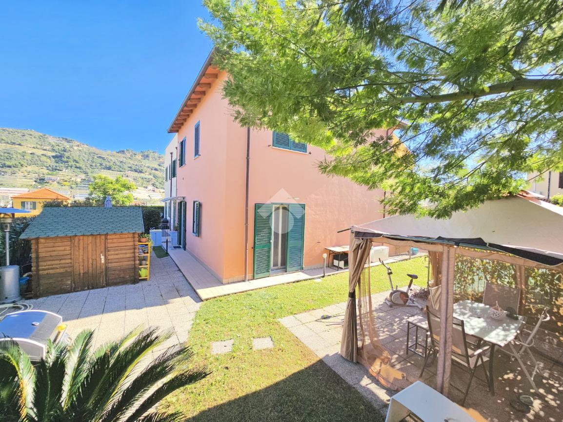 Appartamento in vendita a Taggia