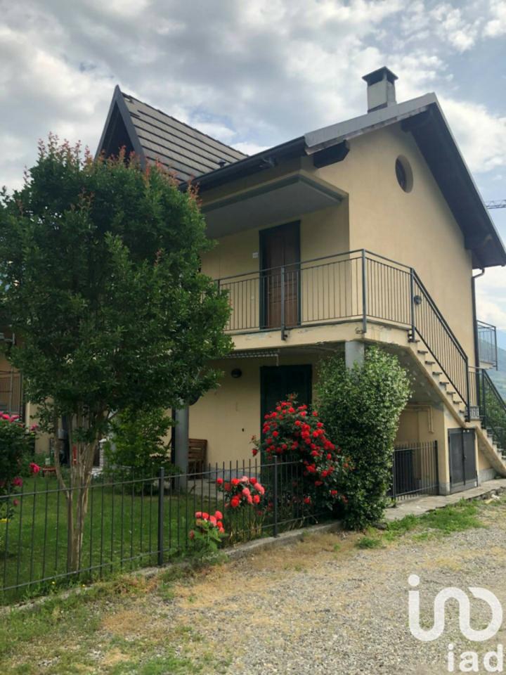Villa in vendita a Caiolo