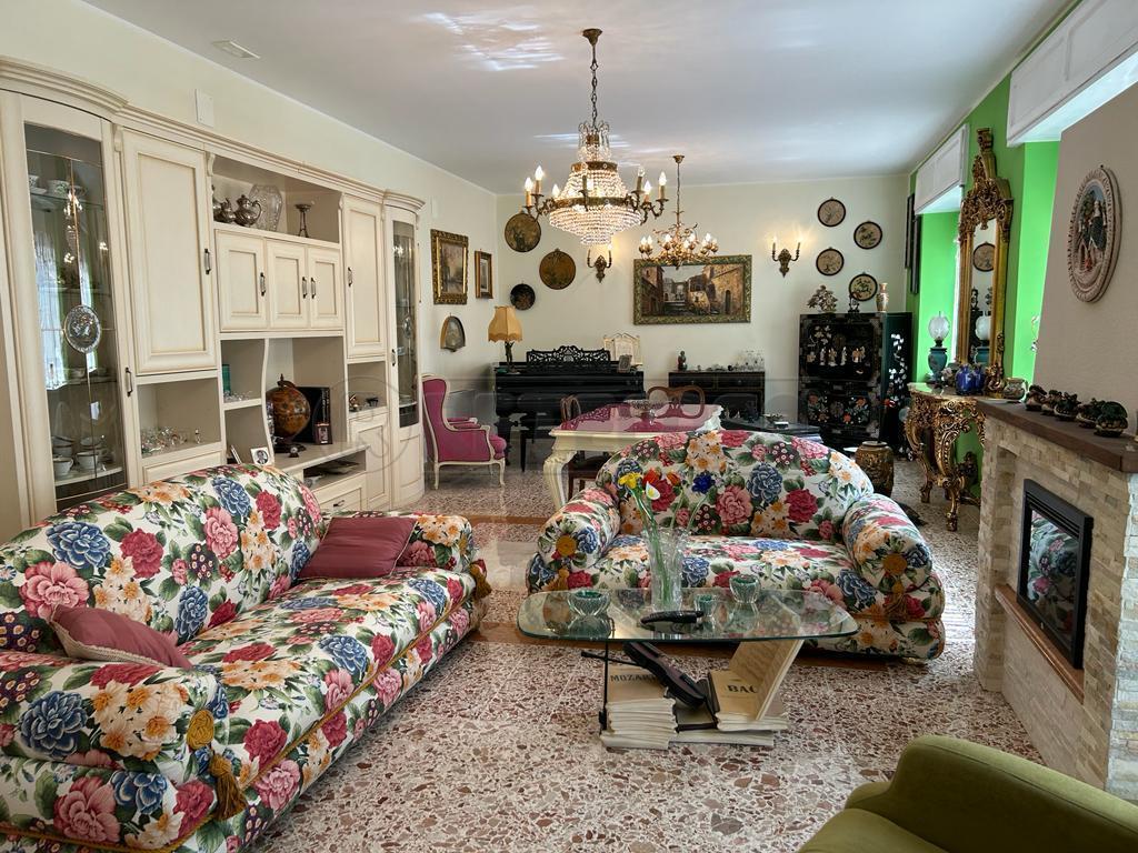 Appartamento in vendita a Caltanissetta