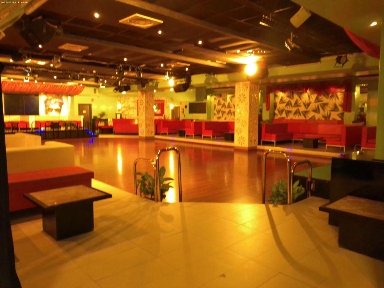 Pub - Enoteca - Wine bar in vendita a Monza