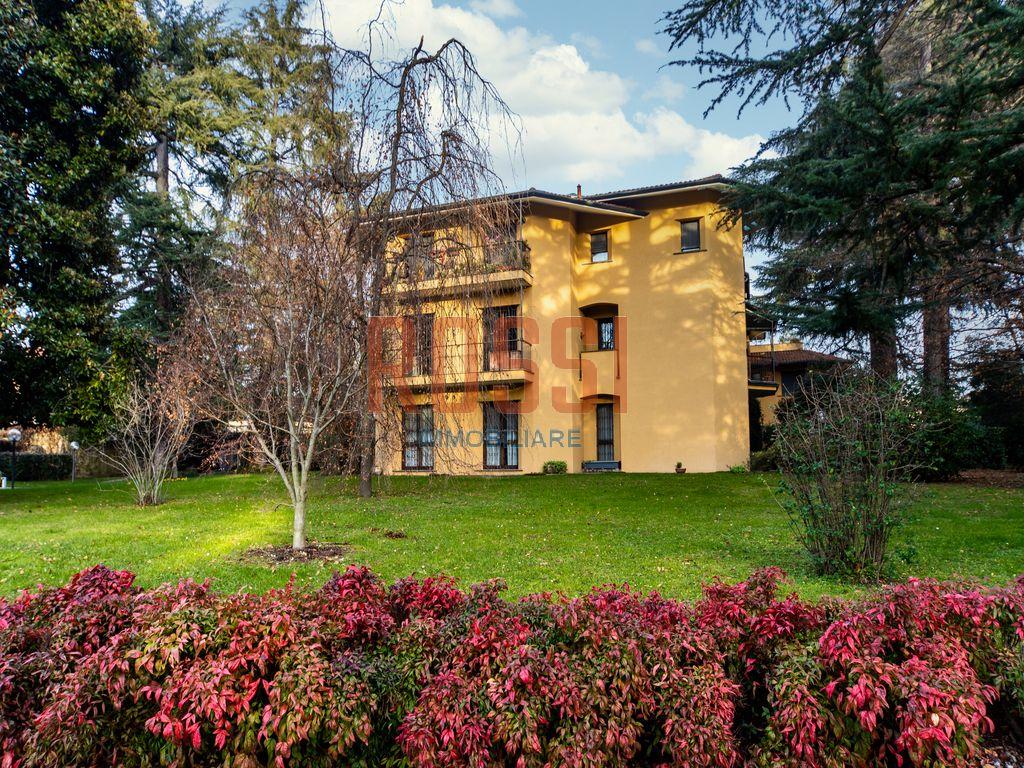 Appartamento in affitto a Monza