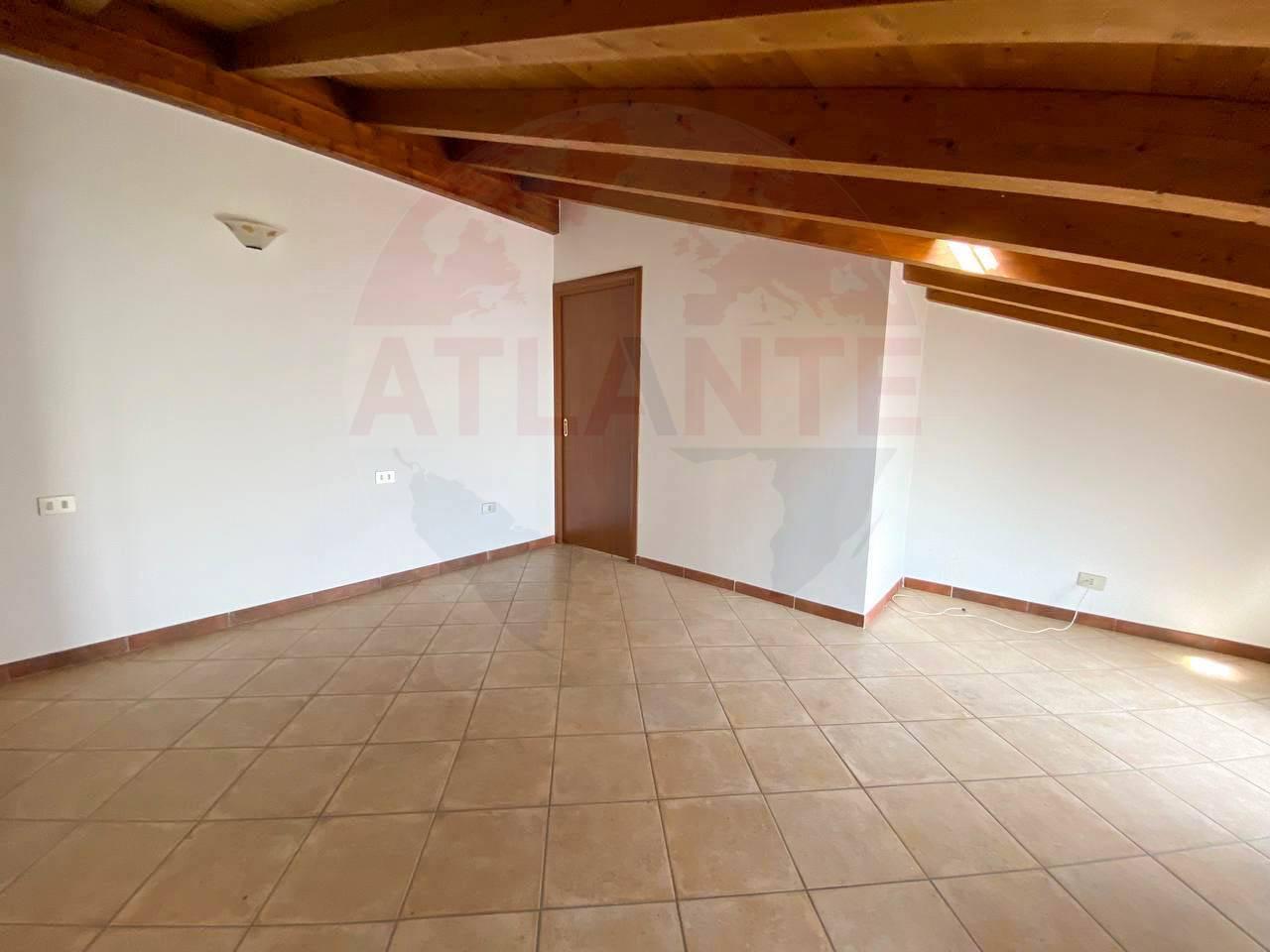 Casa indipendente in vendita a Barbata