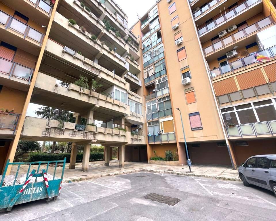 Appartamento in vendita a Palermo