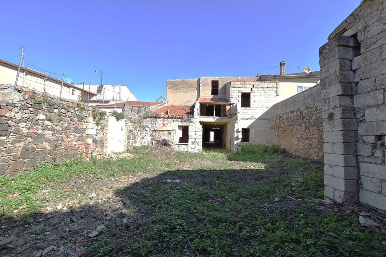 Negozio in vendita a Ploaghe