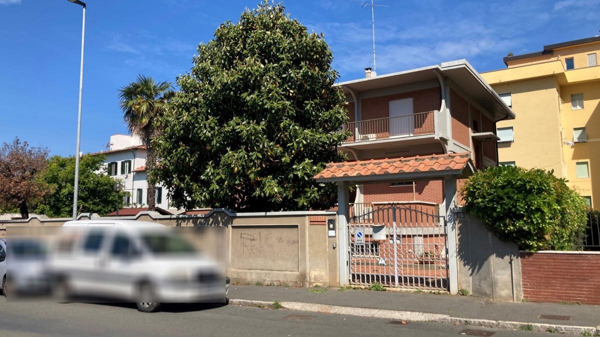 Villa in vendita a Livorno