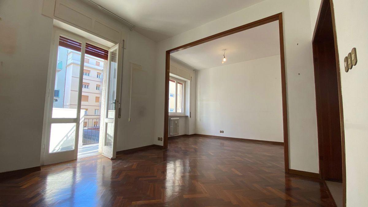 Appartamento in vendita a Livorno