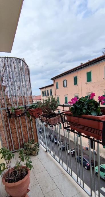 Appartamento in vendita a Livorno