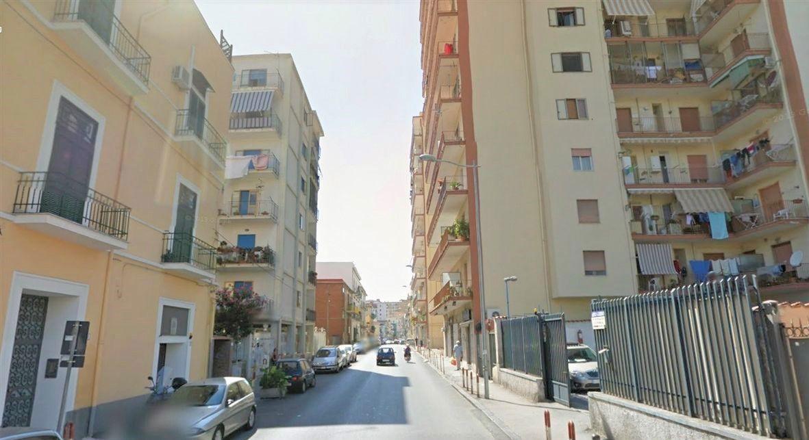 Negozio in vendita a Torre Annunziata