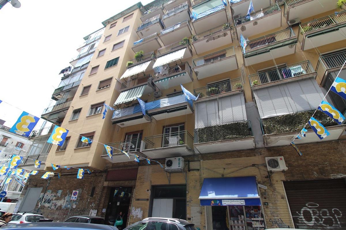 Appartamento in vendita a Napoli