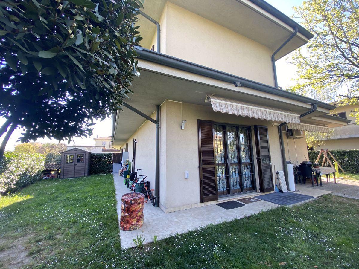 Villa in vendita a Bussero