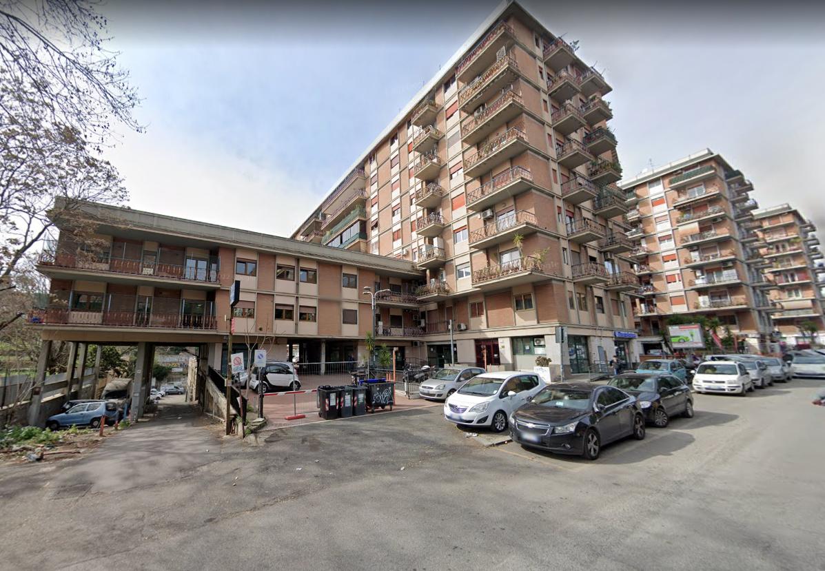 Box in vendita a Roma