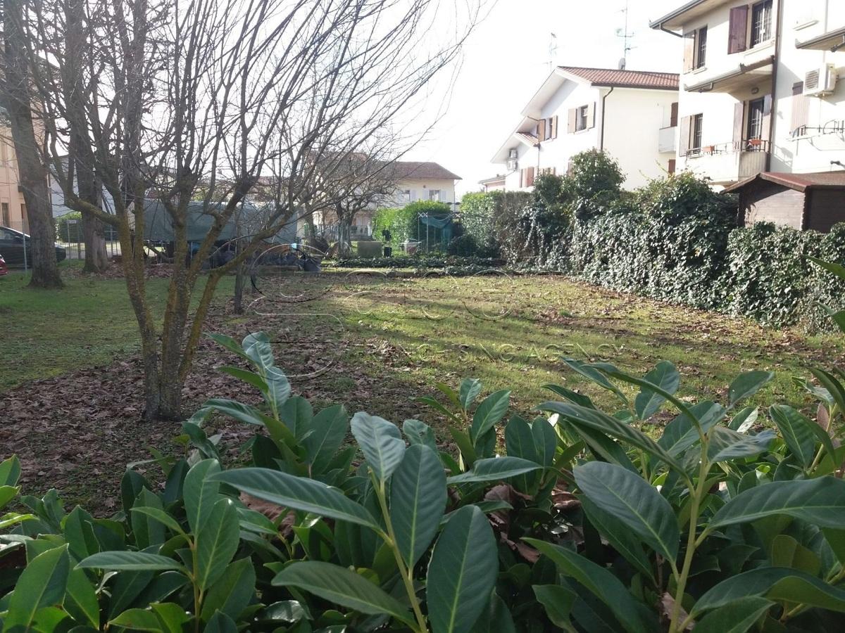 Terreno edificabile in vendita a Cento