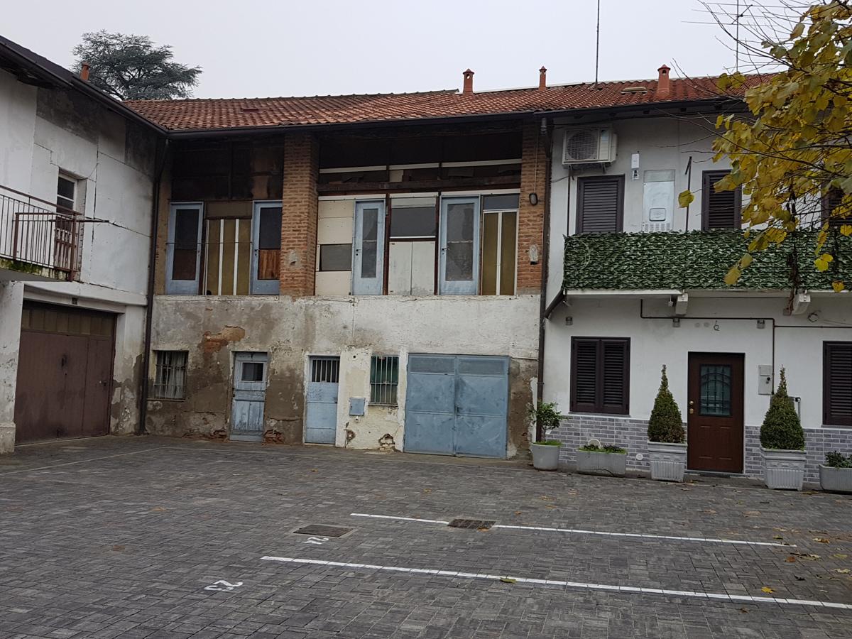 Box in vendita a Sedriano