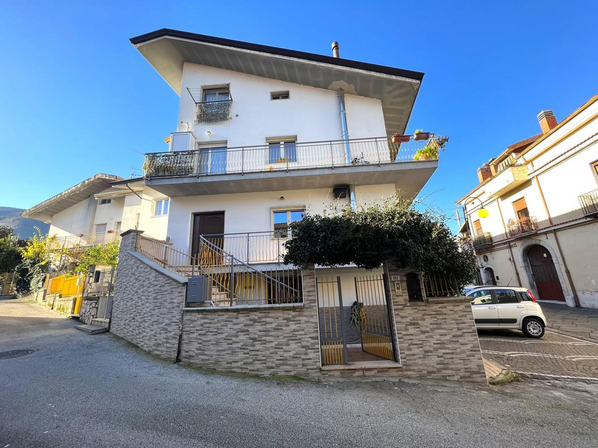Appartamento in vendita a Rotondi