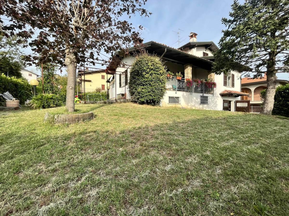 Villa in vendita a Santa Maria Della Versa