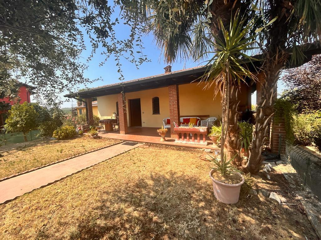 Villa in vendita a Zenevredo