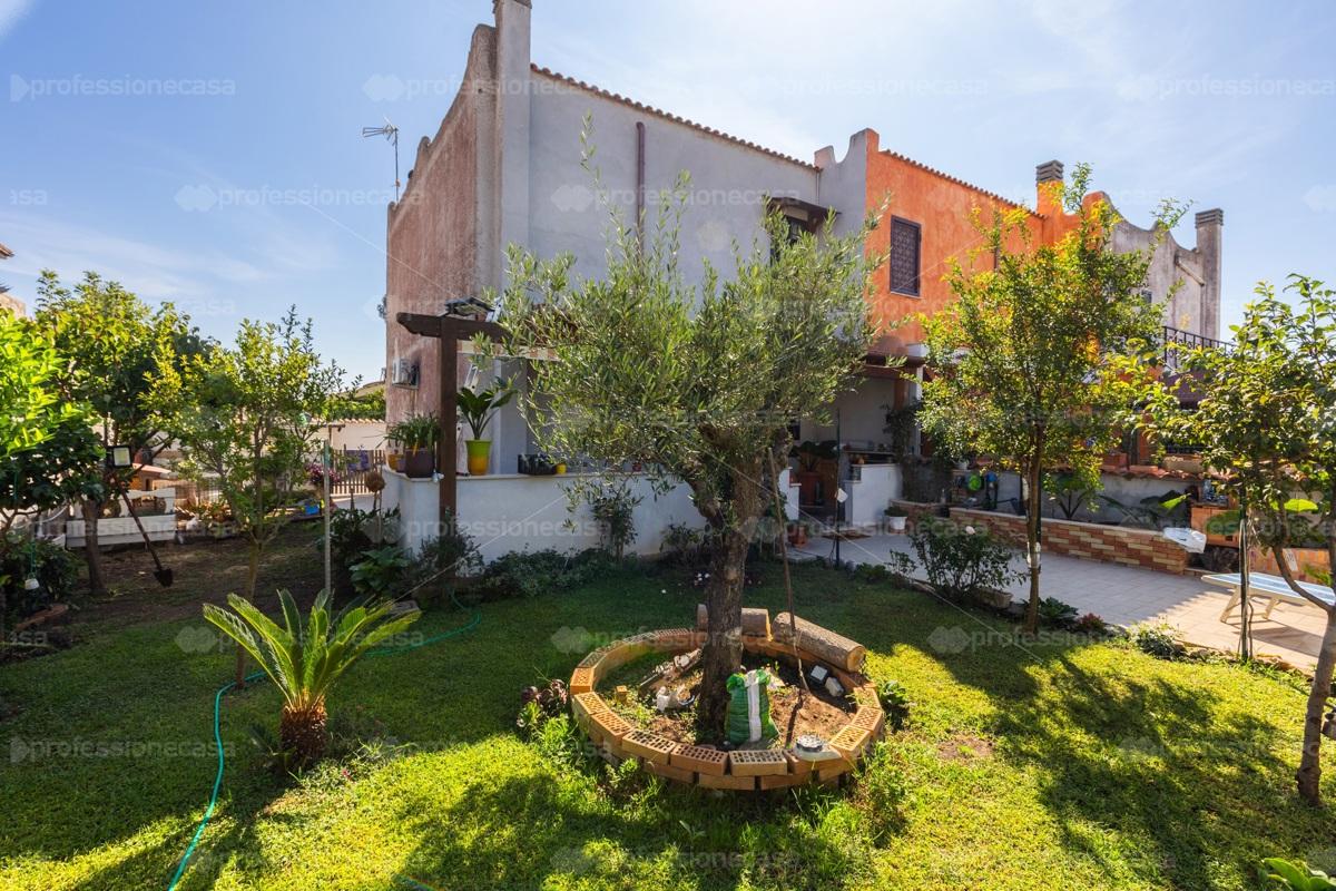 Villa a schiera in vendita a Ardea