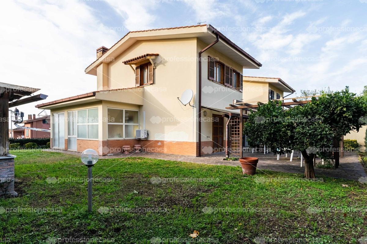 Villa in vendita a Albano Laziale