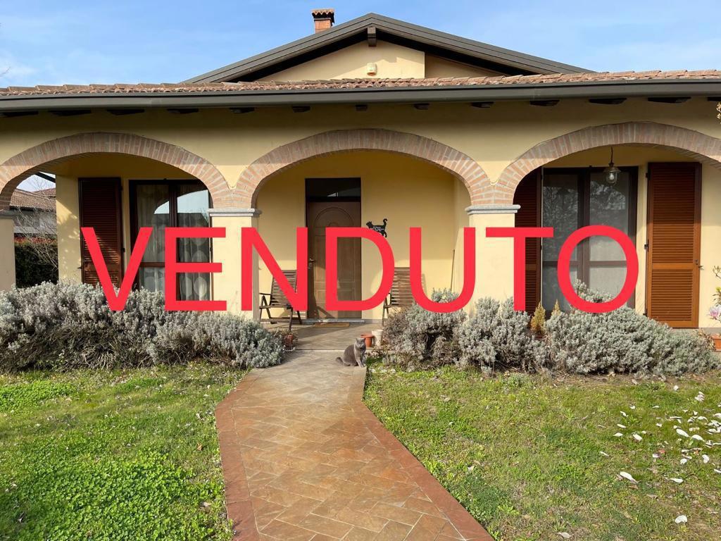 Villa in Via Leonardo da Vinci 5, Tromello