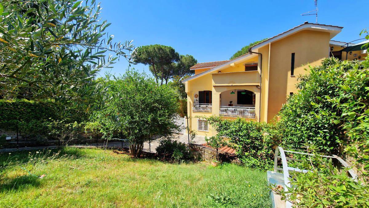 Appartamento in vendita a Sacrofano