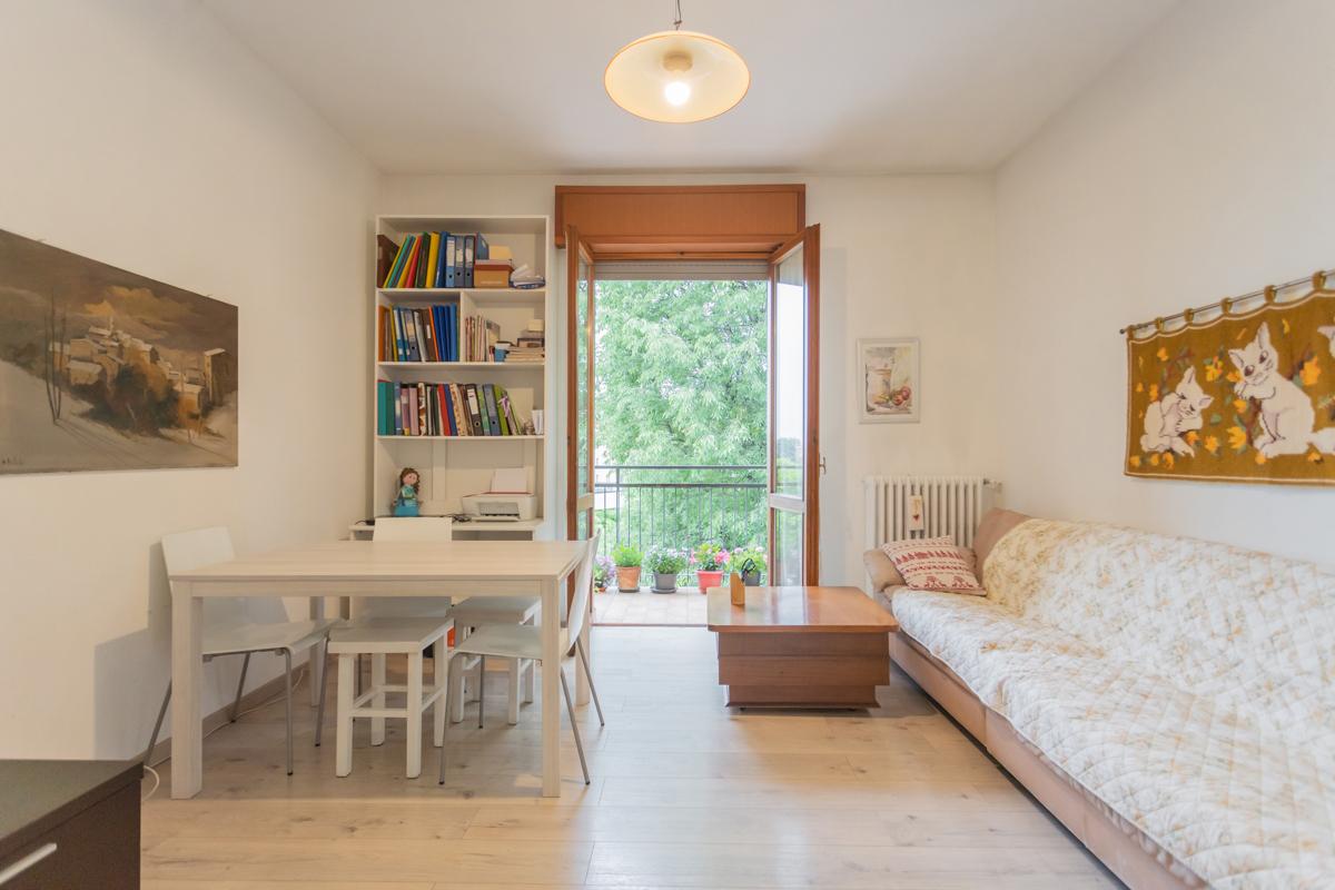 Trilocale in Via Casati 37, Muggiò