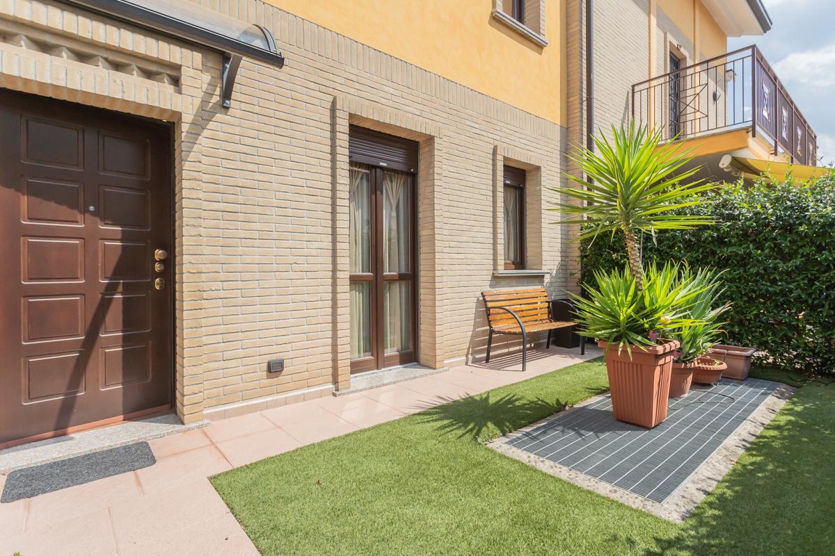 Villa a schiera in vendita a Muggiò