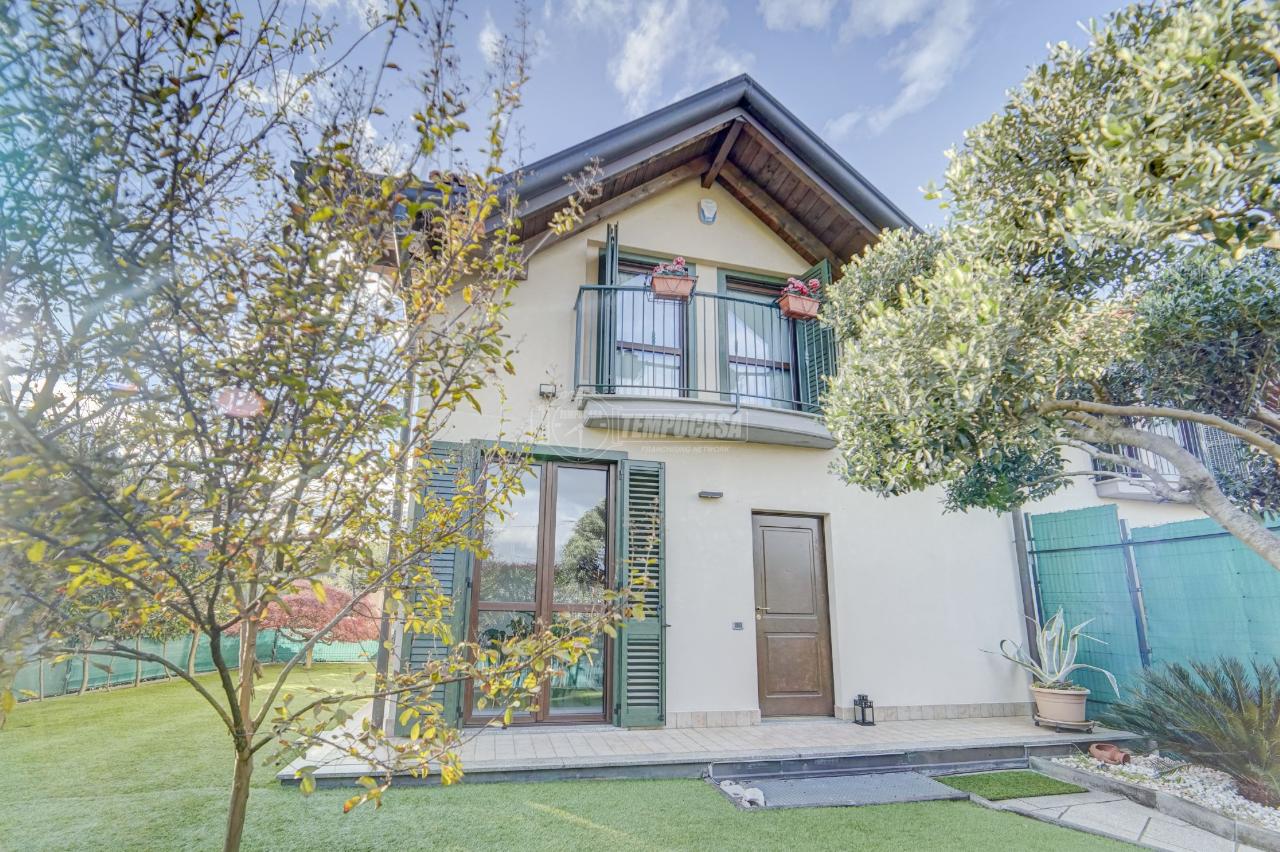 Villa a schiera in vendita a Sumirago
