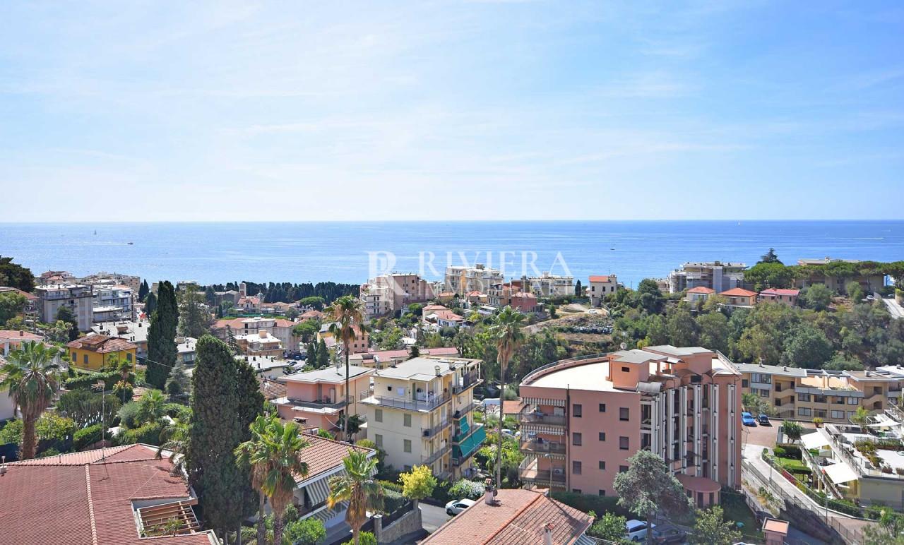 Attico in vendita a Sanremo