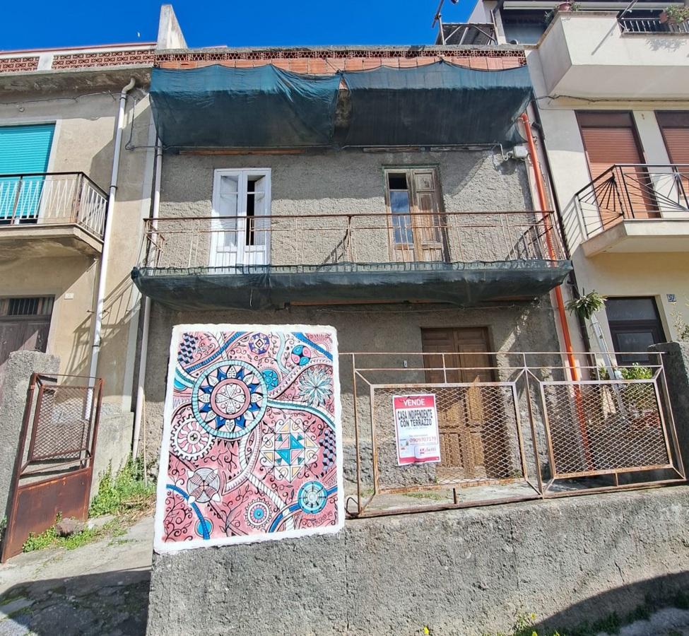 Casa indipendente in vendita a Barcellona Pozzo Di Gotto