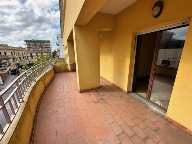 Appartamento in vendita a Barcellona Pozzo Di Gotto