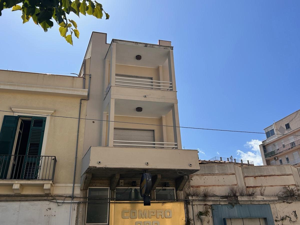 Casa indipendente in vendita a Barcellona Pozzo Di Gotto