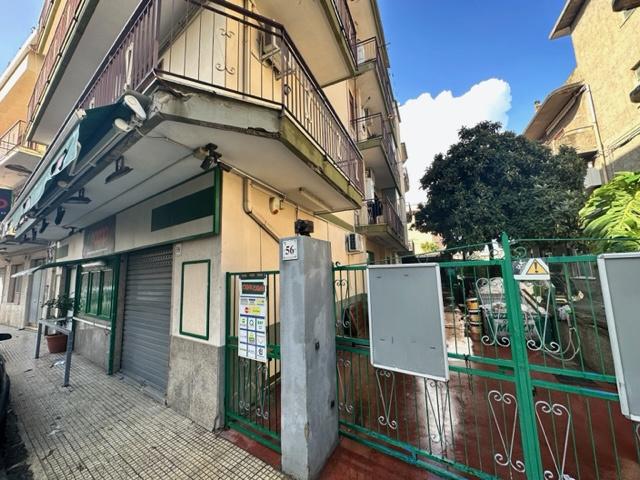 Magazzino in affitto a Barcellona Pozzo Di Gotto